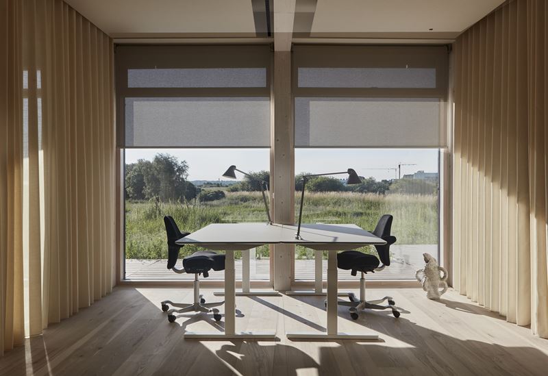 Binnenzonwering projecten Modular Circle House | Kvadrat Shade